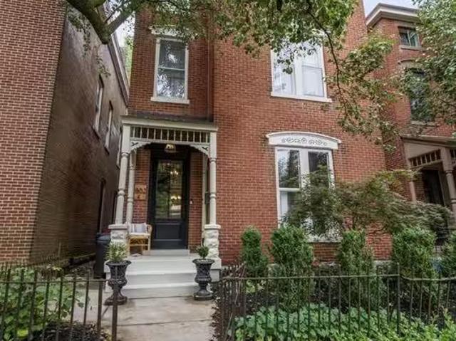 Single Family Residential Louisville, KY 802 E Washington St