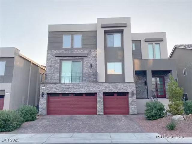 Single Family Residence, Three Story Las Vegas, NV 9839 Pea.