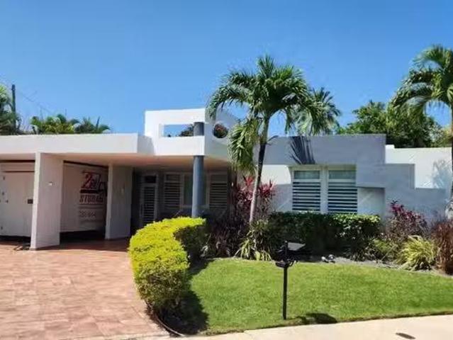 Single Family Residence TOA ALTA, PR 489C Calle Jardin De L.