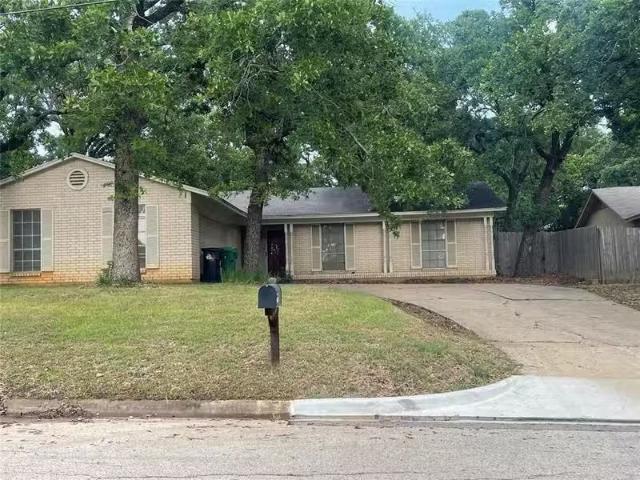 Single Family Residence, Traditional Denton, TX 2021 Jacque.