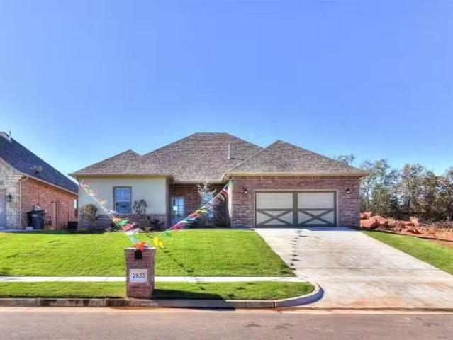 Single Family Residence, Traditional Edmond, OK 2833 Tranqu.