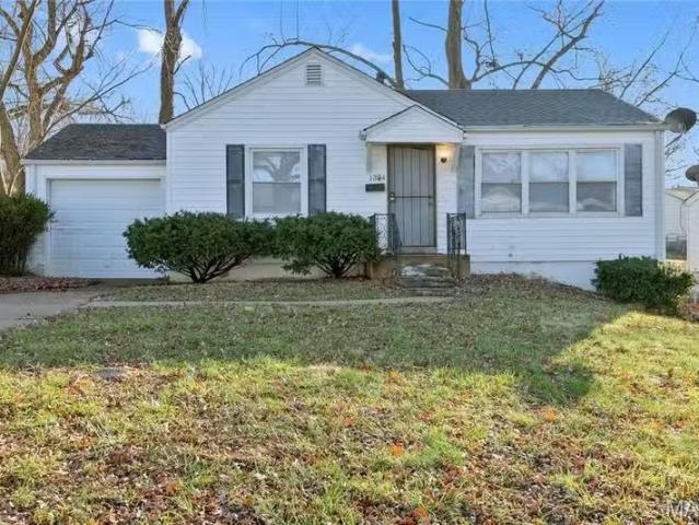 Single Family Residence, Traditional, Ranch St Louis, MO 13.