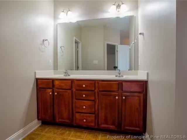 Single Family Residence, Two Story Cameron, NC 184 Rosslyn.