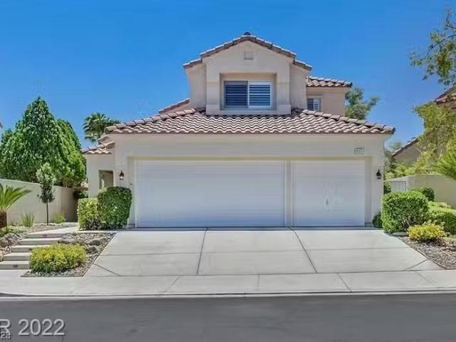 Single Family Residence, Two Story Las Vegas, NV 9725 Hitch.