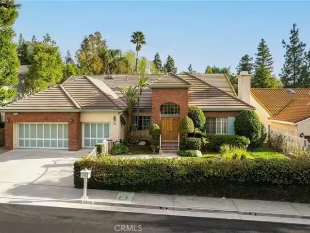 Single Family Residence West Hills, CA 24108 Clarington Dr