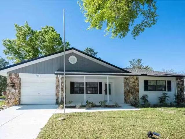 Single Family Residence BEVERLY HILLS, FL 68 W Sugarberry Ln