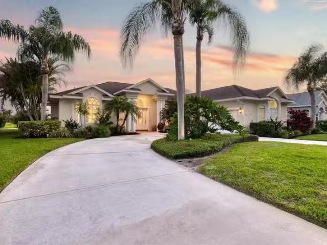 Single Family Residence BRADENTON, FL 9910 Laurel Valley Av.