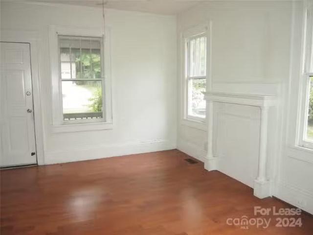 Single Family Residence, Bungalow Charlotte, NC 2409 Rozzel.