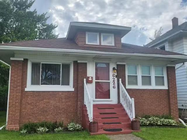 Single Family Residence, Bungalow Hammond, IN 6226 Garfield.
