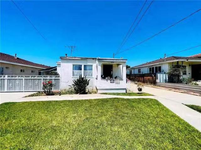 Single Family Residence, Bungalow San Gabriel, CA 3753 N Ch.