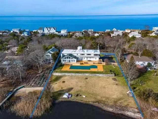 Single Family Residence, Contemporary Southold, NY 1205 Lak.