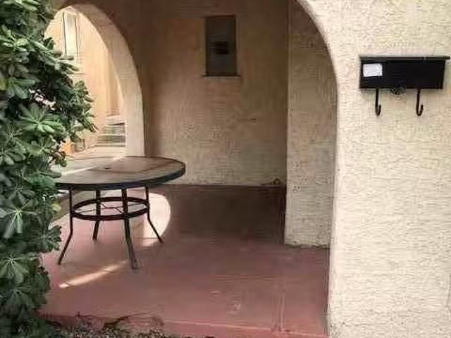 Single Family Residence, Contemporary Tucson, AZ 914 E 6th St
