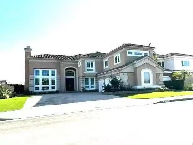 Single Family Residence, Contemporary Yorba Linda, CA 21770.
