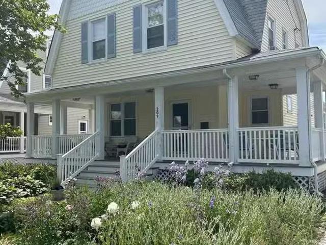Single Family Residence, Colonial Belmar, NJ 209 4th Ave