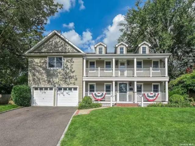Single Family Residence, Colonial Glen Head, NY 6 Ellen Ct