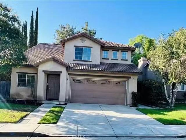 Single Family Residence Corona, CA 2975 Lombardy Ln