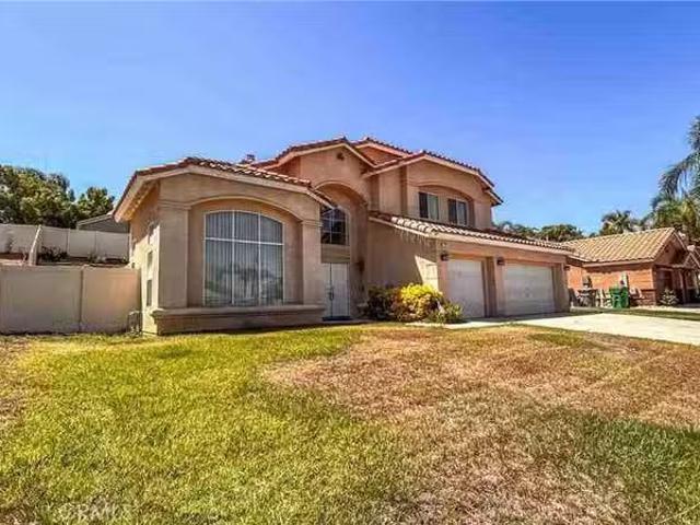 Single Family Residence Corona, CA 700 Avenida Terrazo