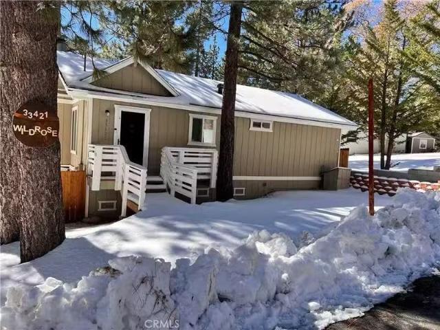 Single Family Residence, Craftsman Green Valley Lake, CA 33.