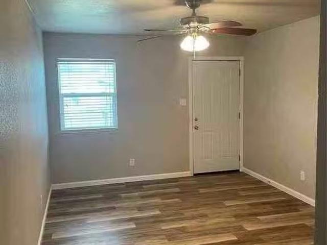 Single Family Residence Denton, TX 3419 Valley View Rd