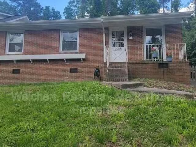 Single Family Residence Durham, NC 2005 Wa Wa Ave