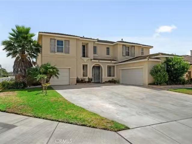 Single Family Residence Eastvale, CA 7422 Cobble Creek Dr
