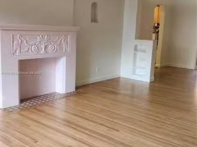 Single Family Residence El Portal, FL 203 Ne 86th St