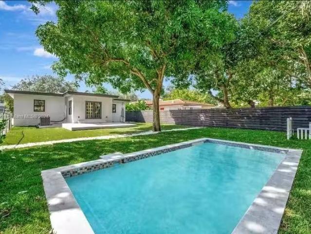 Single Family Residence El Portal, FL 311 Ne 90th St