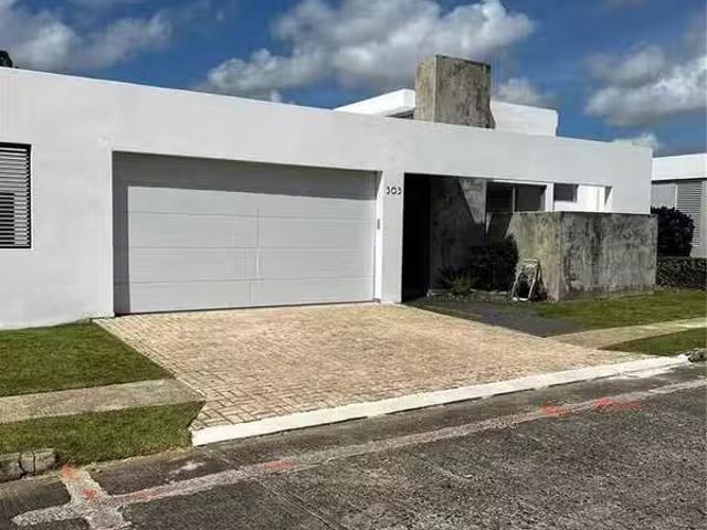 Single Family Residence GUAYNABO, PR 303 Calle Rey Felipe