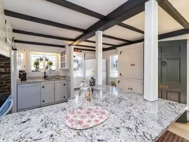 Single Family Residence Hingham, MA 217 Main St #0