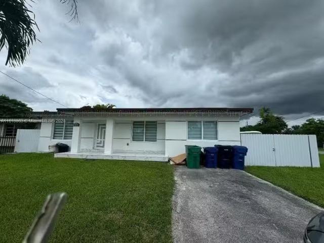 Single Family Residence Homestead, FL 17301 Sw 302nd St #0