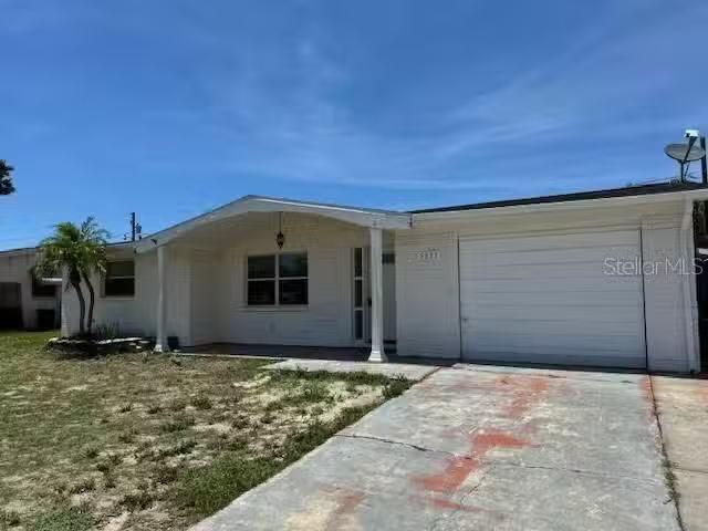 Single Family Residence HOLIDAY, FL 5033 Janice Ln