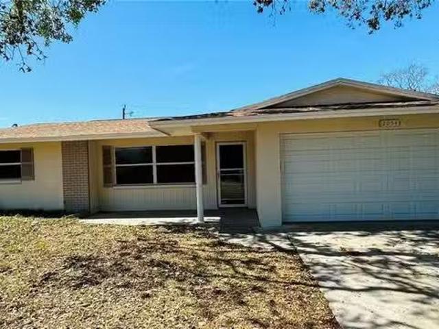 Single Family Residence LARGO, FL 12054 145th St