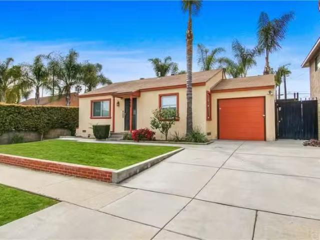 Single Family Residence Long Beach, CA 4512 E Rosada Street