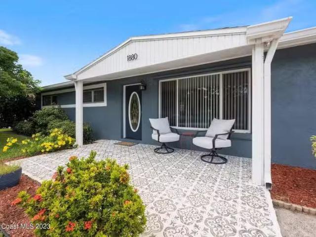 Single Family Residence Melbourne, FL 1880 Dawn Dr