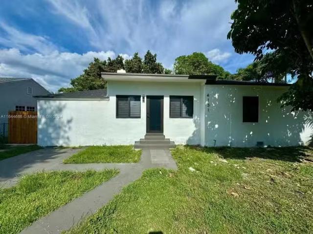 Single Family Residence Miami, FL 4131 Nw 11th Pl