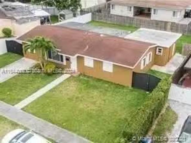 Single Family Residence Miami, FL 11181 Sw 63rd Ter #11181