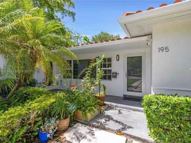 Single Family Residence Miami Shores, FL 195 Nw 96th St