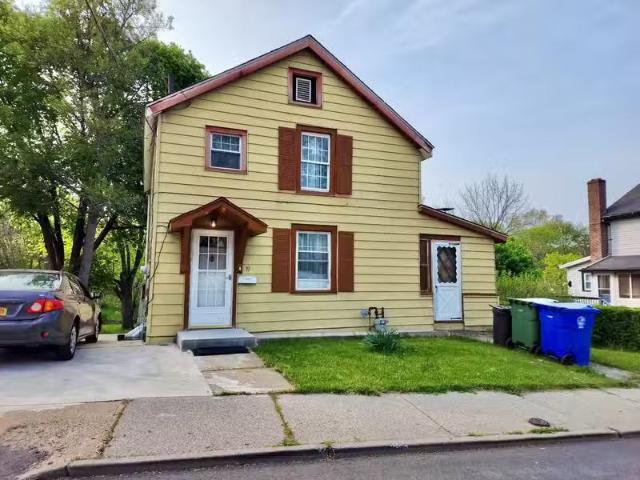 Single Family Residence Middletown, NY 19 Bonnell Pl