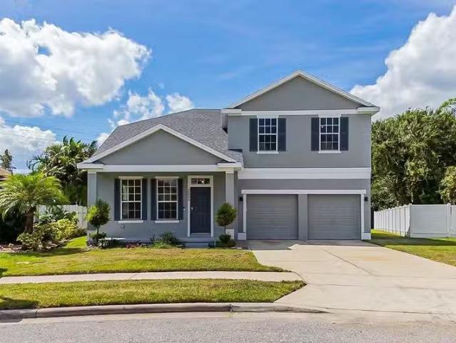 Single Family Residence ORLANDO, FL 10490 Eastpark Lake Dr