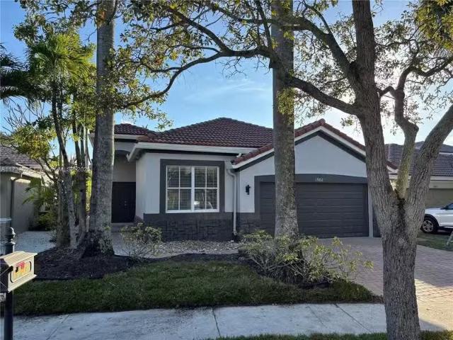 Single Family Residence, Ranch Weston, FL 1902 Silverbell Ter
