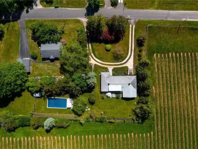 Single Family Residence, Ranch Cutchogue, NY 1100 Alvahs Ln