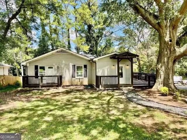 Single Family Residence, Ranch Decatur, GA 1882 Camellia Dr