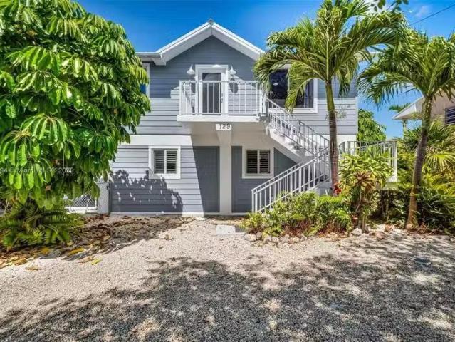 Single Family Residence, Ranch Islamorada, FL 129 Nautilus.