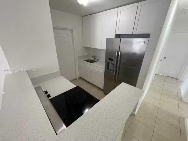 Single Family Residence, Ranch Miami, FL 1685 Nw 131st St