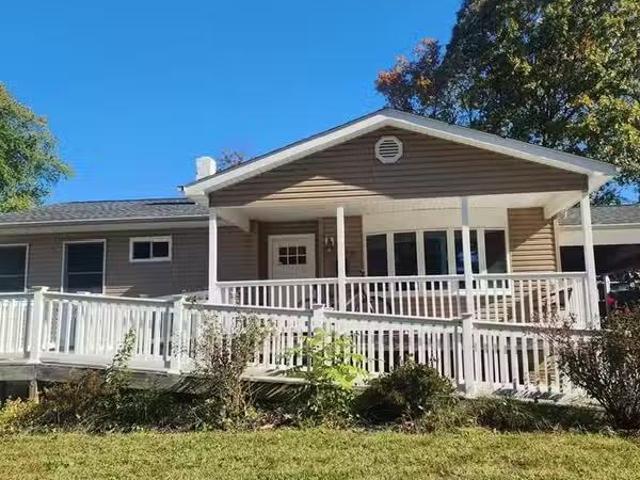 Single Family Residence, Ranch Old Bridge, NJ 326 Marlboro Rd