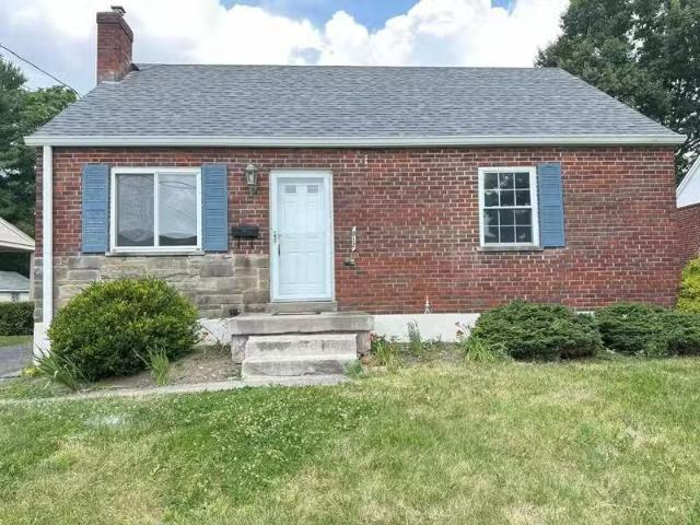 Single Family Residence, Ranch Reading, OH 812 Maple Dr