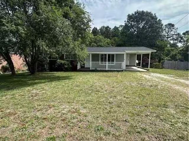 Single Family Residence, Ranch Spring Lake, NC 314 Cedarwoo.