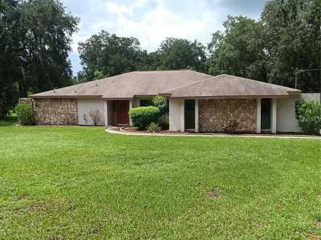 Single Family Residence SEFFNER, FL 1804 E Wheeler Rd