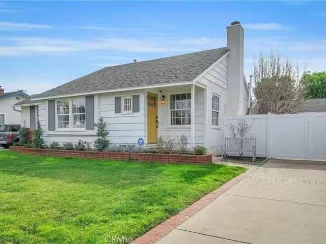 Single Family Residence Sherman Oaks, CA 13958 Morrison St