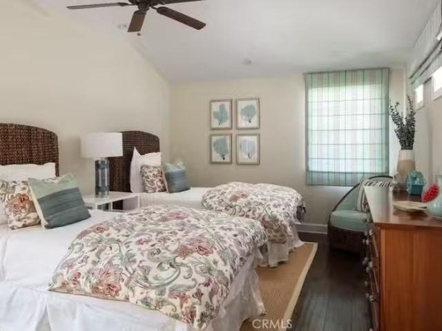 Single Family Residence, Spanish Corona del Mar, CA 223 Pop.